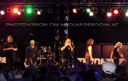 Free Tour 16 - Donauinselfest (Bonfire - Concert)