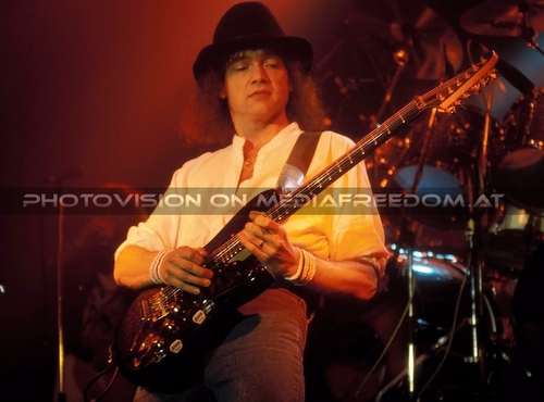 Solid Ball of Rock 16 - Rockhaus - Vienna (Saxon - Concert)