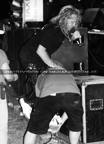 Free Tour 10 - Donauinselfest (Bonfire - Concert)