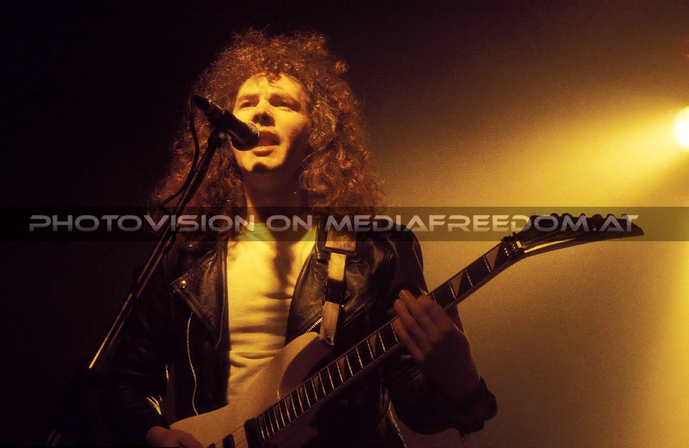 Solid Ball of Rock 09 - Rockhaus - Vienna (Saxon - Concert)