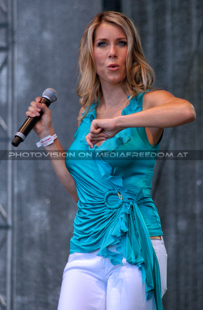 Schwerelos 10 - U1 Fest - Leopoldau (Simone - Konzert)