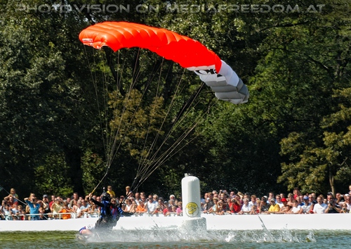 Paragleiter 05 - Donaupark (Skyday Vienna)